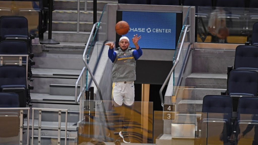 From the town beyond downtown: Steph Curry shows off outrageous shot ...